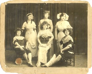 AMERICAN MINSTREL MAIDS VAUDEVILLE PUBLICITY PHOTOGRAPHS, CA. 1915 ...